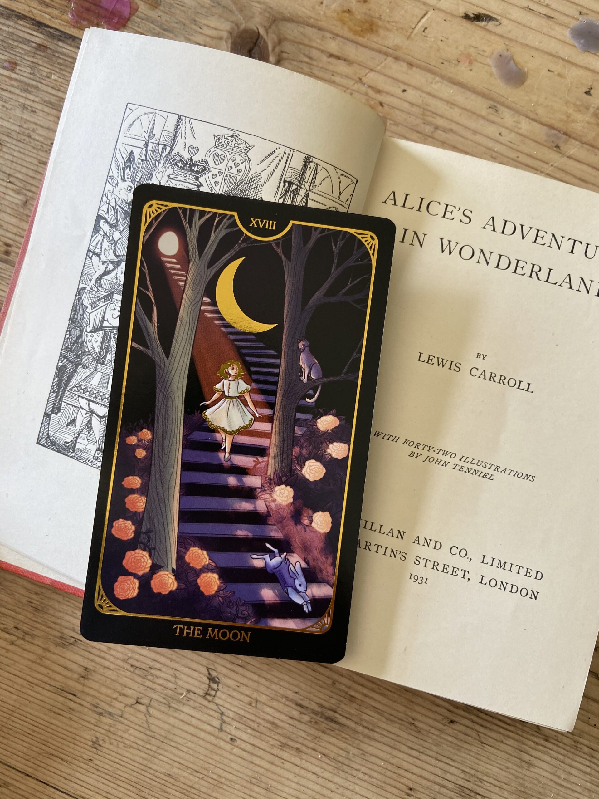 Deck Review: The Literary Tarot – Tarot Cake