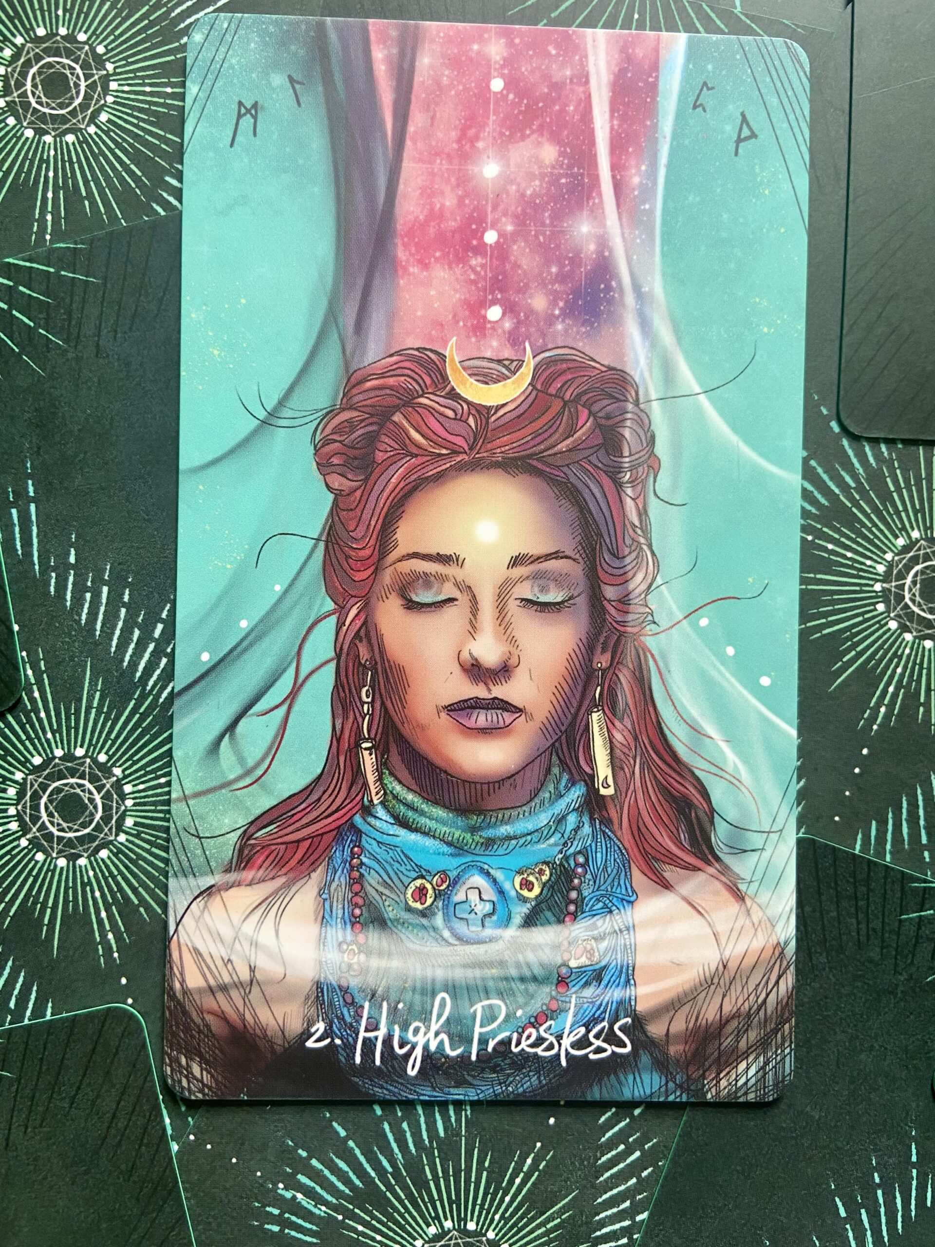 Deck Review: The Light Seer's Tarot - Tarot Cake